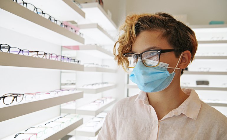 Beim Optiker in Zeiten von Corona | Brille24 DE