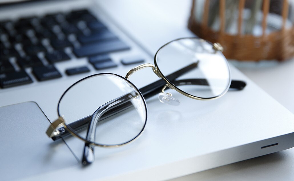 Lohnt sich eine Neuverglasung deiner Brille? | Brille24 DE